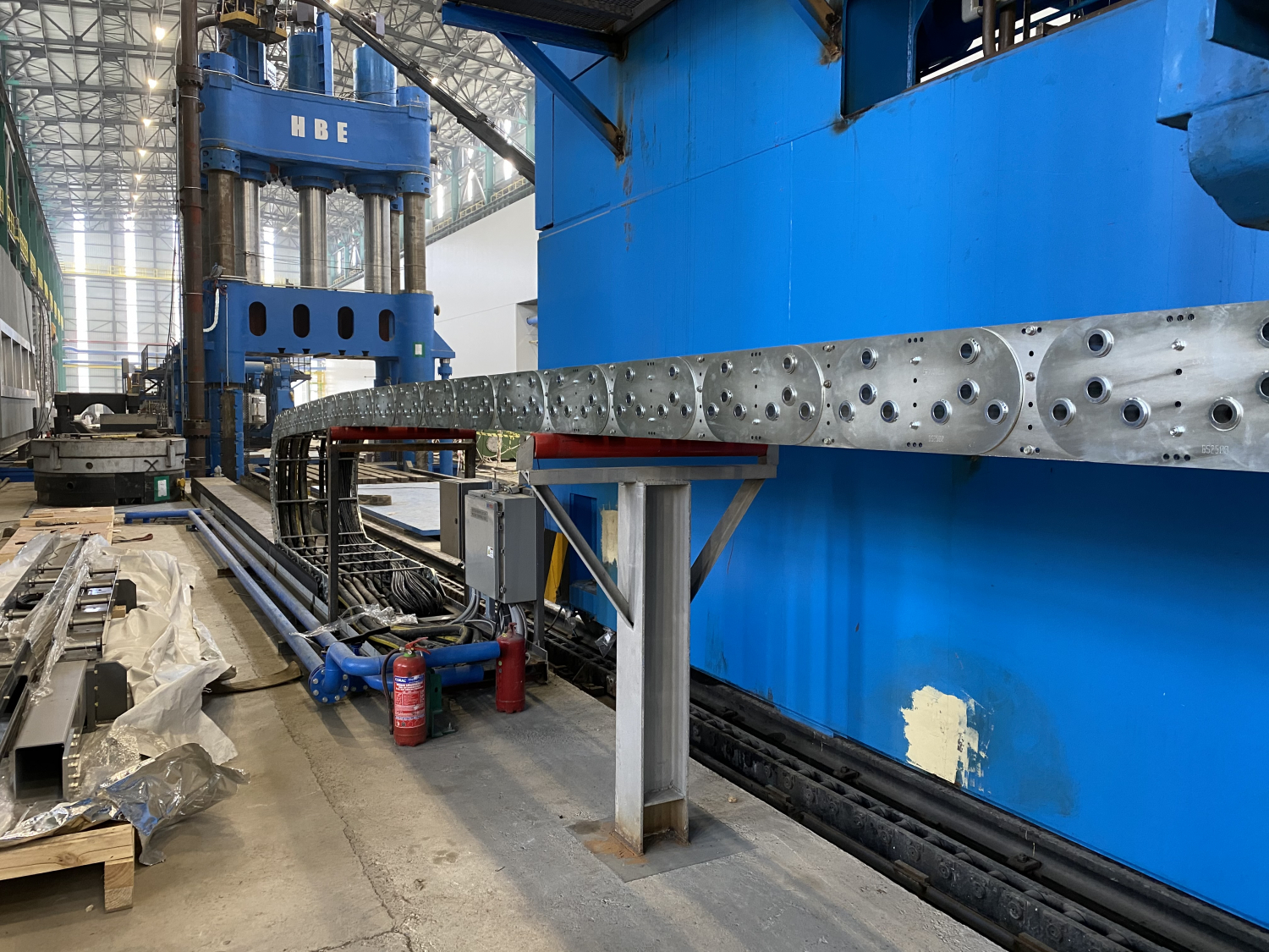 Steel cable carrier assembly - KAREL TECHNIK